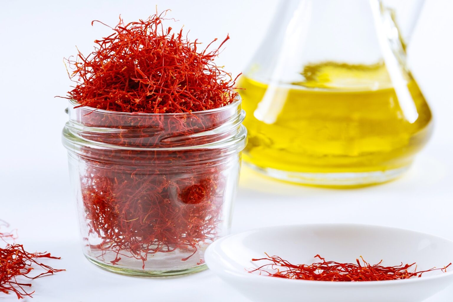 Understanding the Uses of Certified Organic Safflower Oil